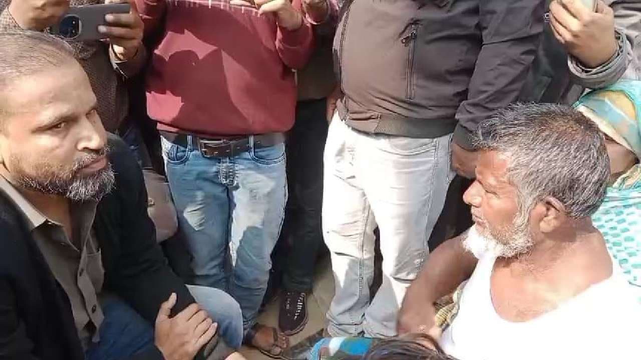 Yusuf Pathan Visits Home of Migrant Worker in Beldanga