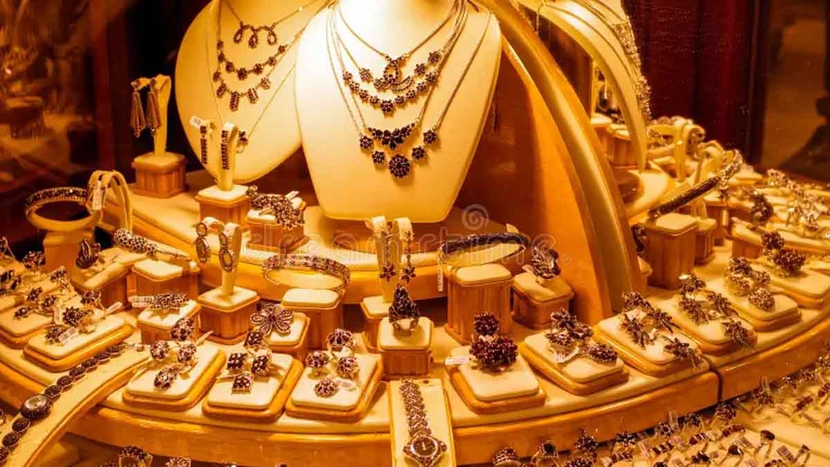 Gold Rate Today Big Change on Check Gold Price on 24 June । Aajkaal.in